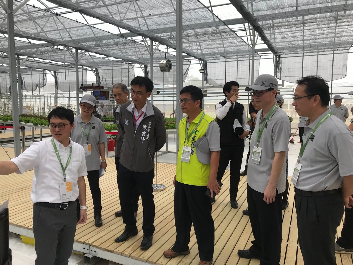 Exoskeleton suit, developed by NSYSU Biomimicking & Engineering Lab ...